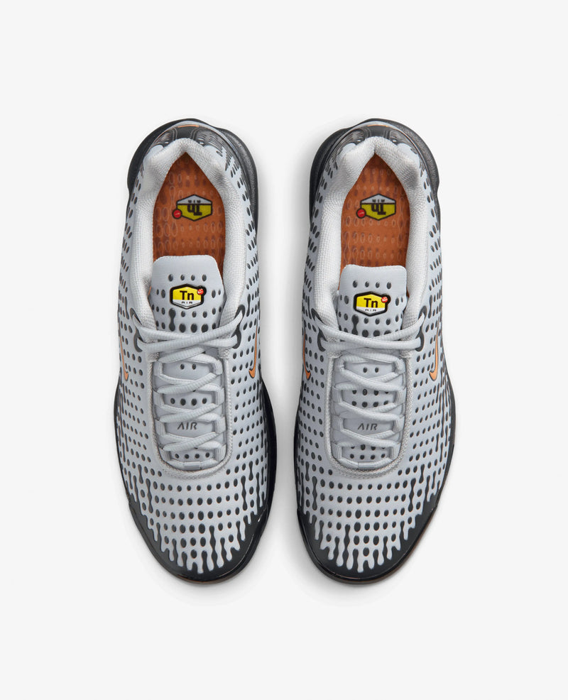 Nike Air Max Plus VII (Light Smoke Grey/Hot Curry-Dark Smoke Grey ...